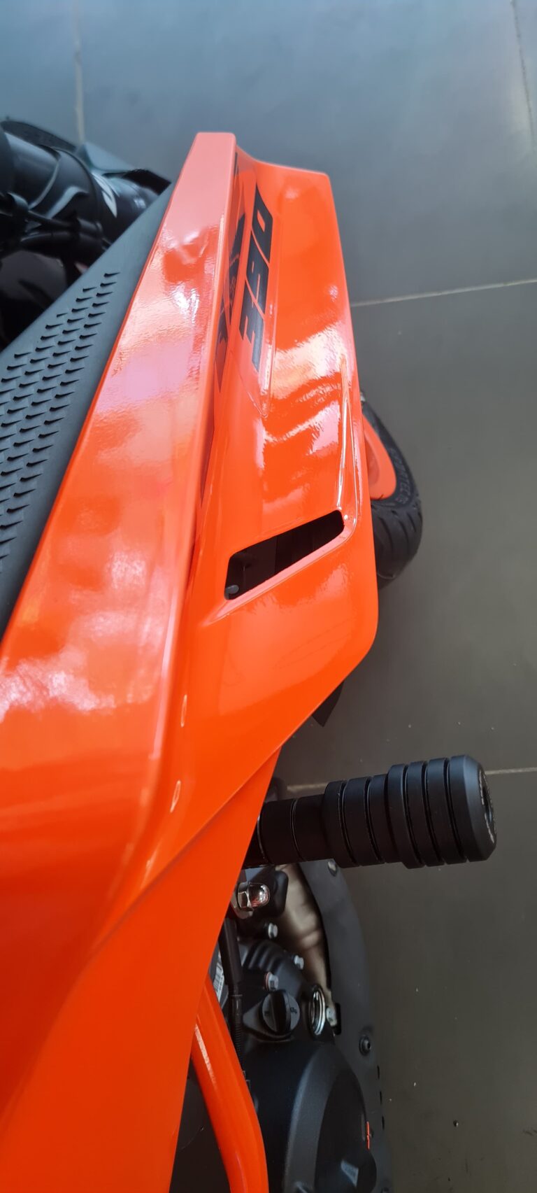 BIKERS BILLET GEN3 KTM DUKE 250 | KTM DUKE 390 2024+ FRAME SLIDER ...