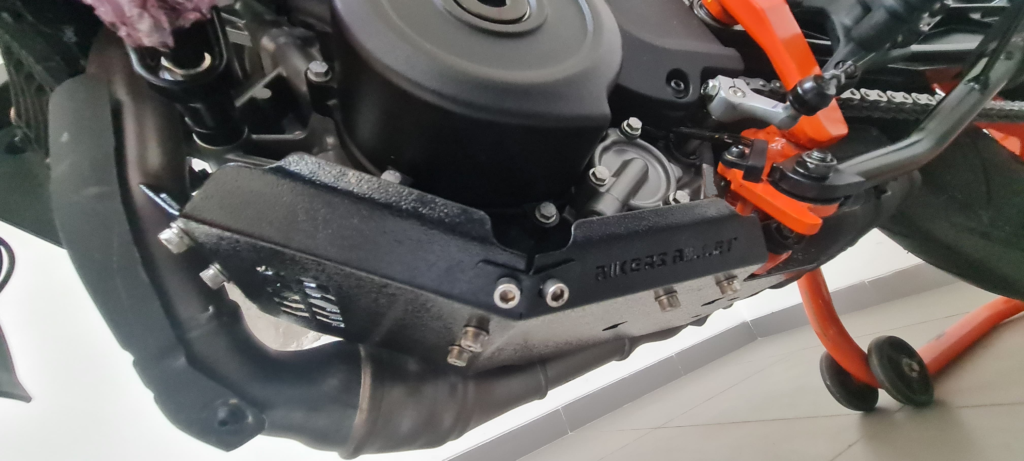 BIKERS BILLET GEN3 KTM DUKE 390 BASH PLATE 2024+ – Bikers Billet